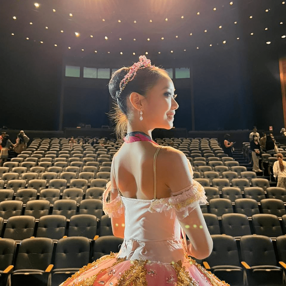 Claresta Alim ballet coaching - Claresta Alim ballet coaching